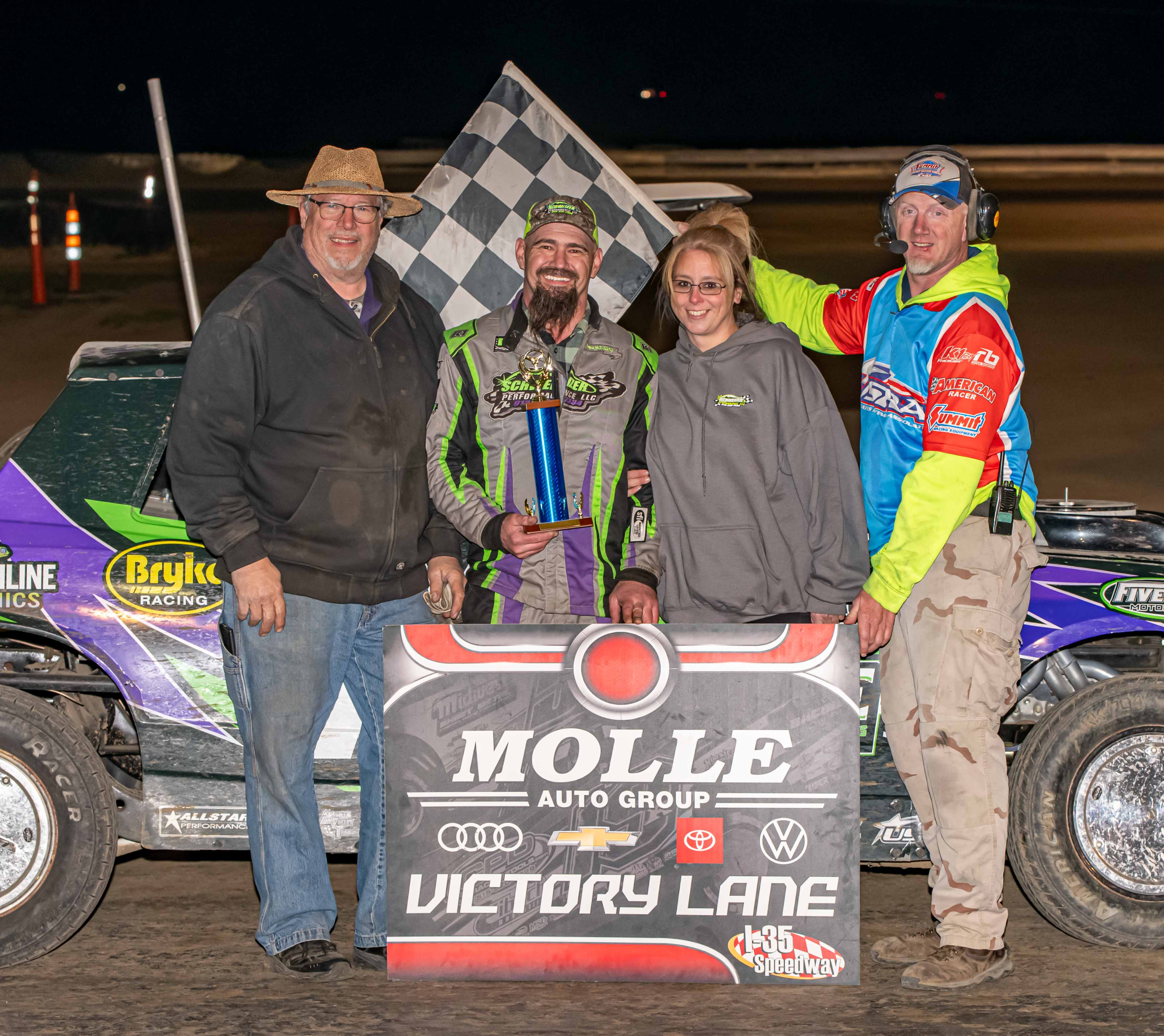 I-35 Speedway - Photo Gallery: Casey's Night