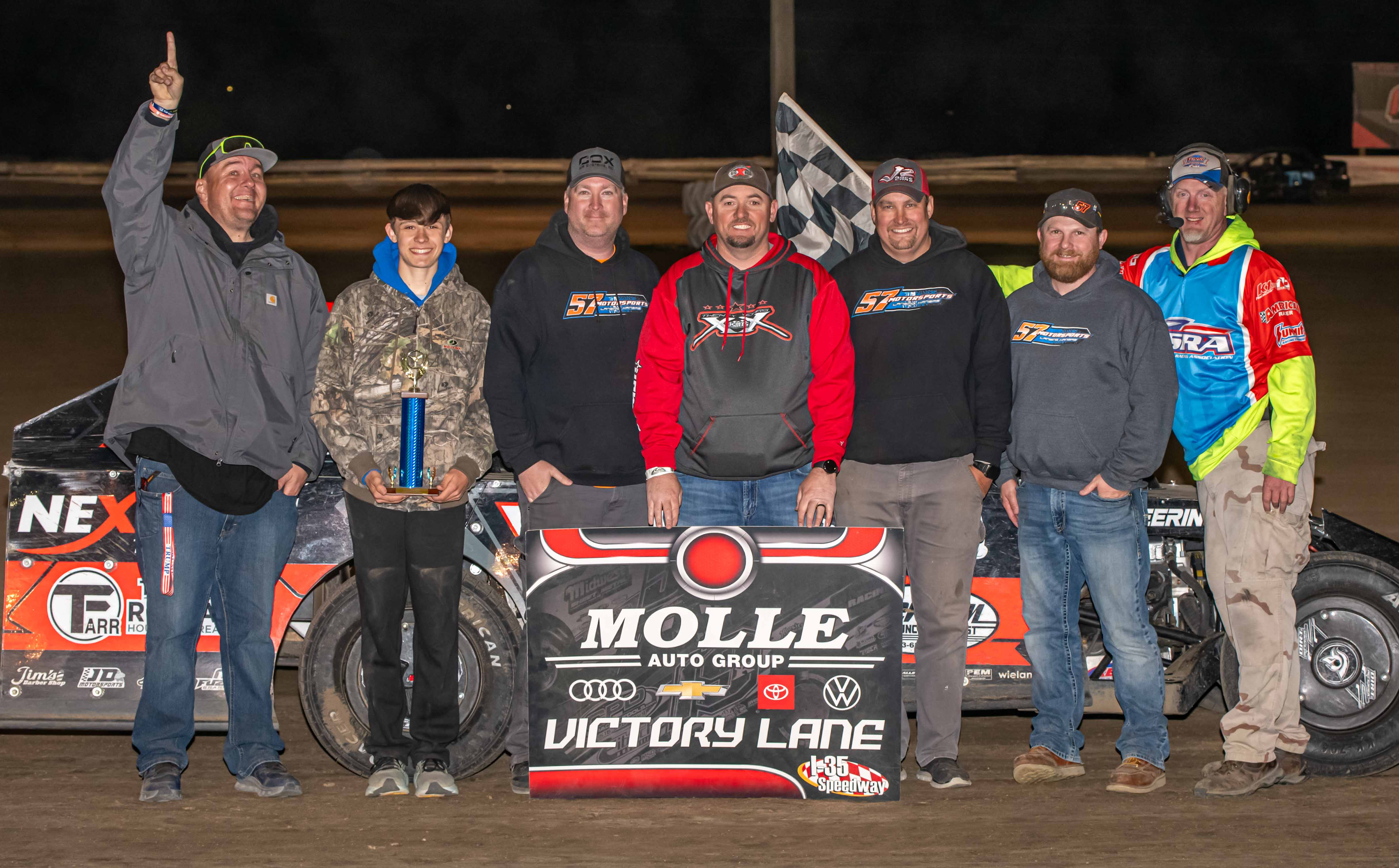 I-35 Speedway - Photo Gallery: Casey's Night
